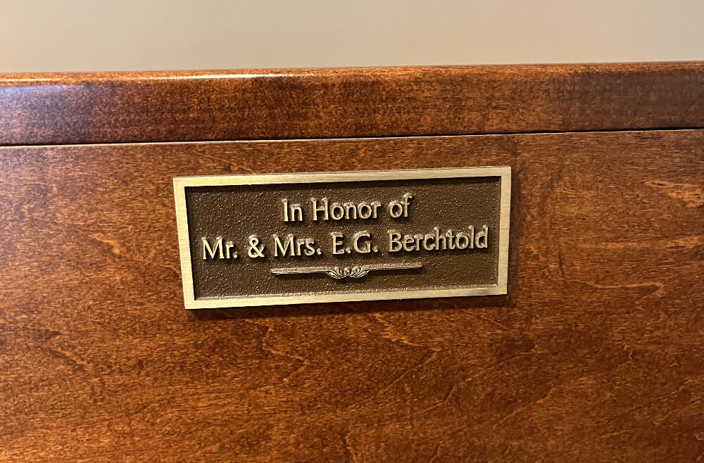 Hoffmann Hospice : Chapel Pew Plate